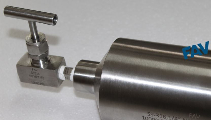 Sample Cylinder in Stainless Steel SS 316 by FAV